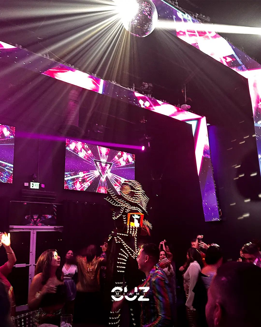 Gallery – CUZ Miami Venue