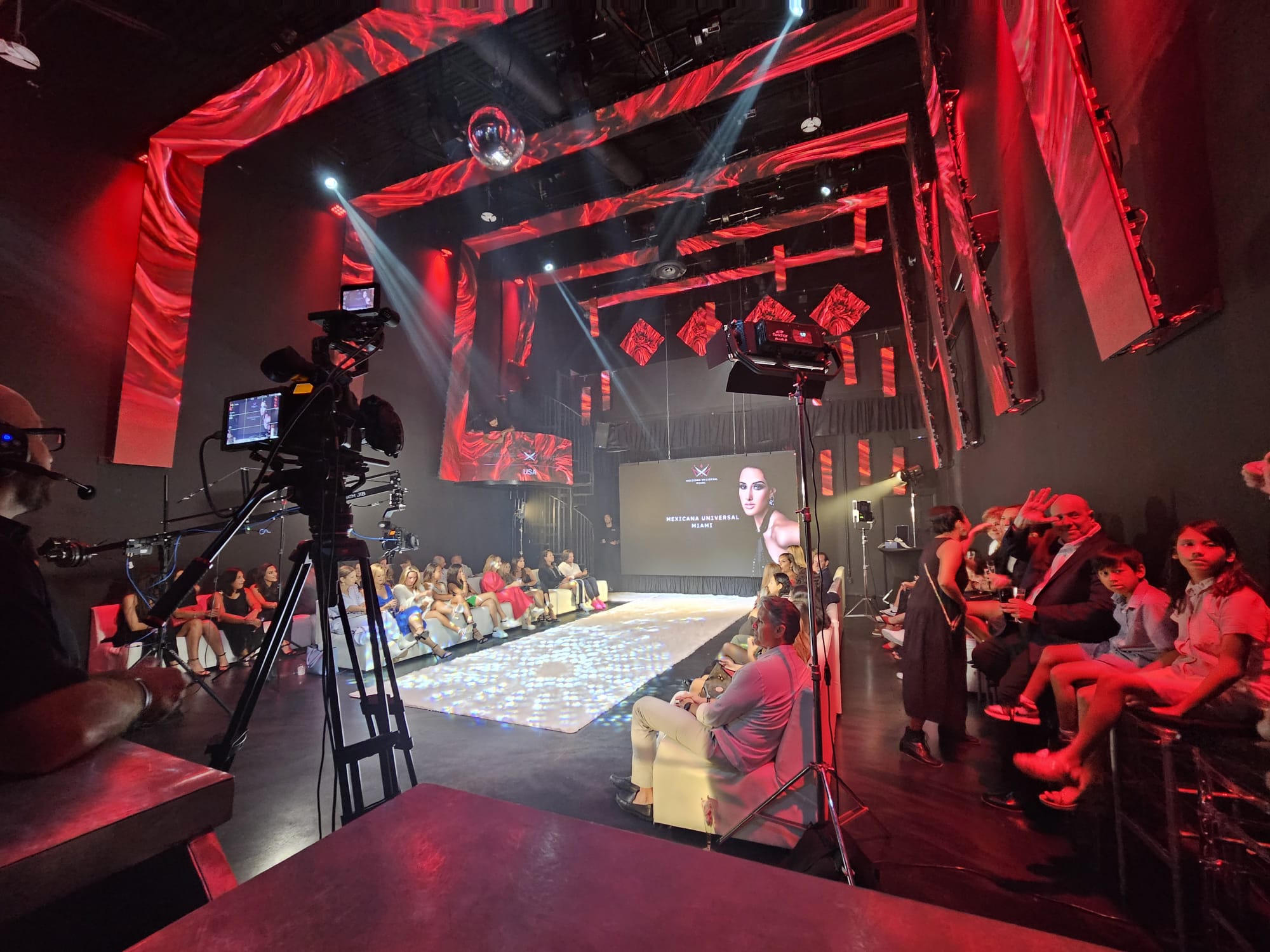 Gallery – CUZ Miami Venue